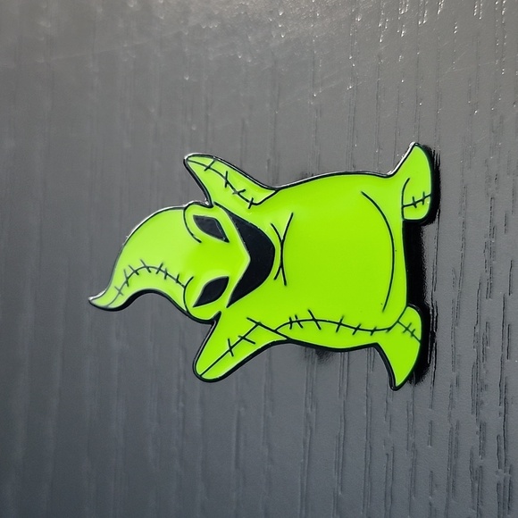 Disney | Jewelry | Disneys Nightmare Before Christmas Oogie Boogie ...